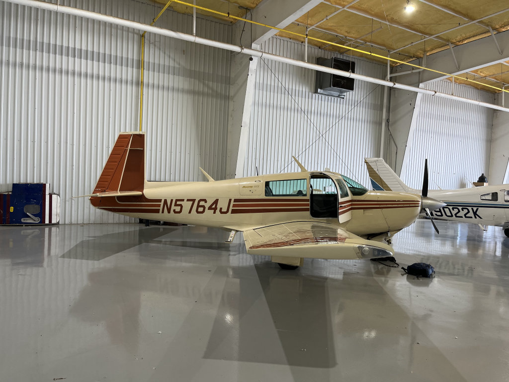 1984 Mooney M20J, N5764J, S/N 24-1478 - McLarens